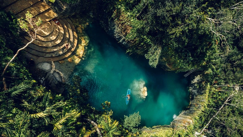 El Cenote Atik revela un paraíso escondido dentro de la selva de Tulum