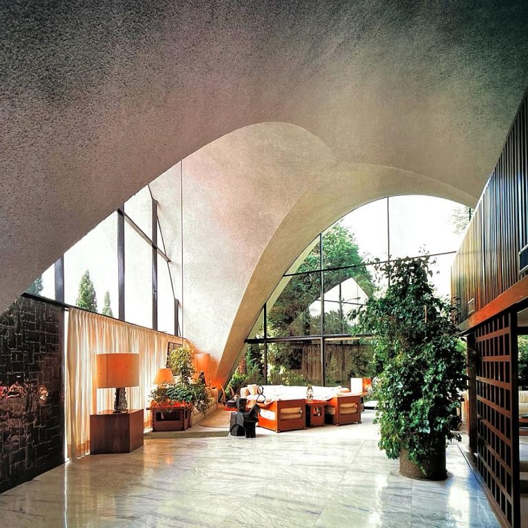 Una joya del modernismo mexicano se revela: Casa Alonso Rebaque abre al ...