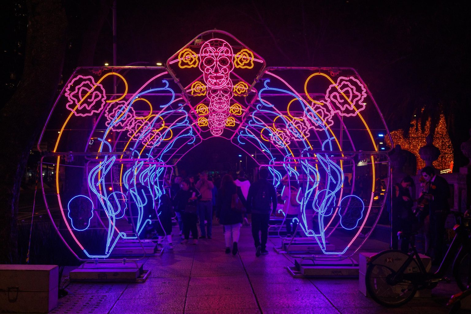 FILUX, la exposición de arte lumínico regresa en primavera a Paseo de ...